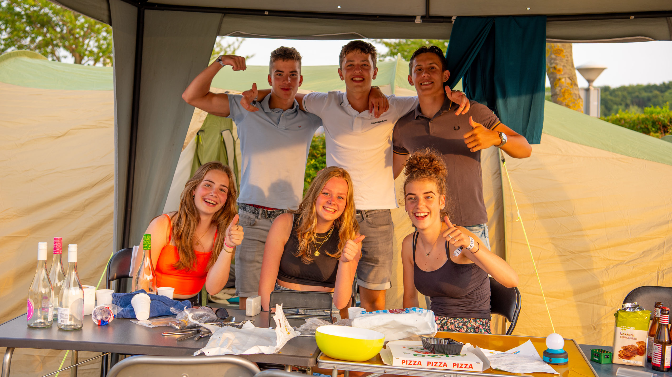 Eigen kleine tent